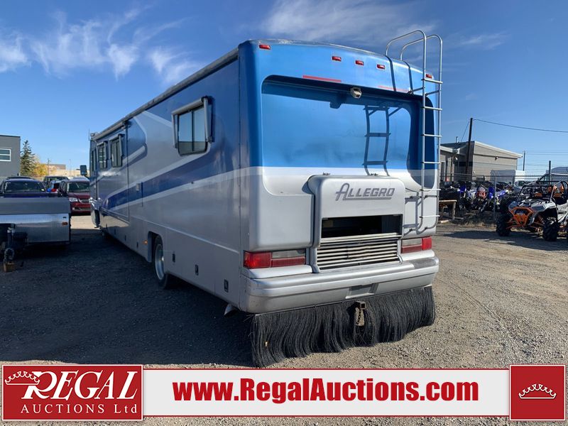 Regal Auctions: 1995 TIFFIN ALLEGRO