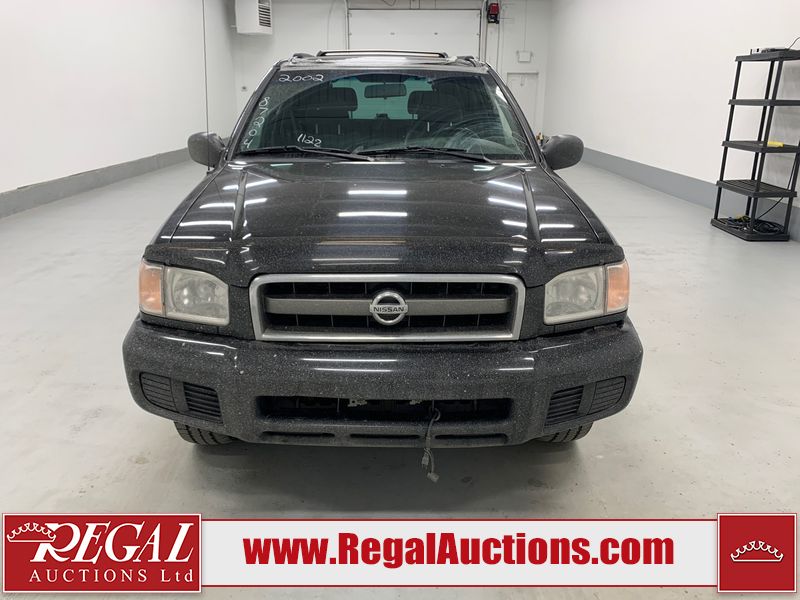 Regal Auctions: 2002 NISSAN PATHFINDER