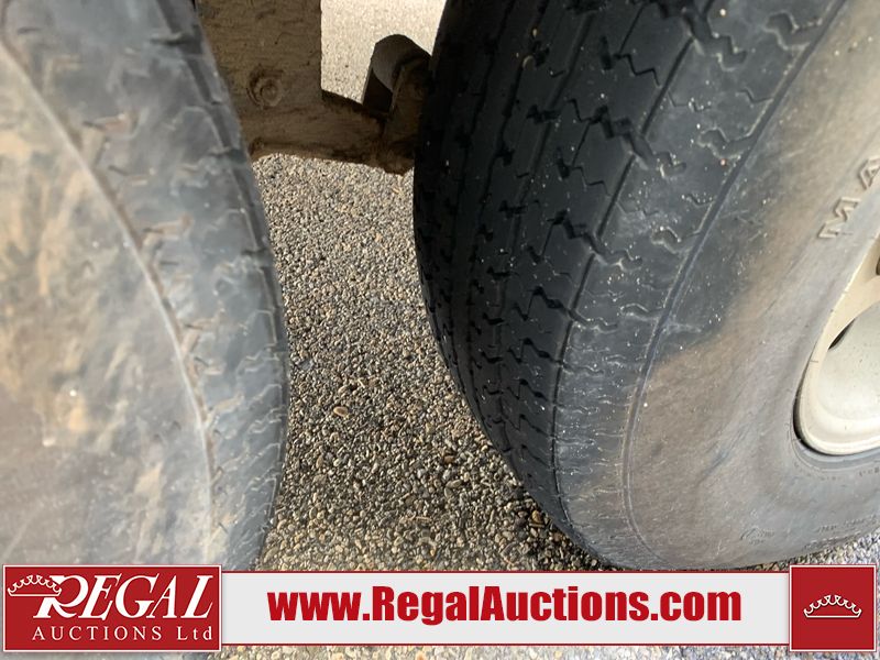 Regal Auctions: 2005 GENERAL COACH-WEST CITATION SUPREME